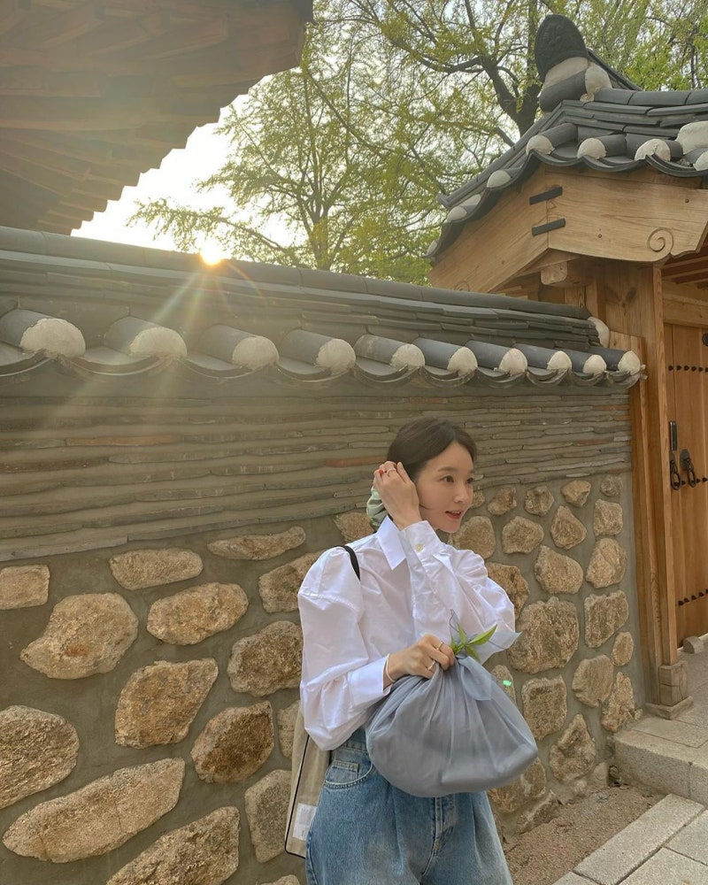 강민경 인스타그램 사복 패션 속 가방 드파운드 여자 숄더백 예뻐요 네이버 블로그