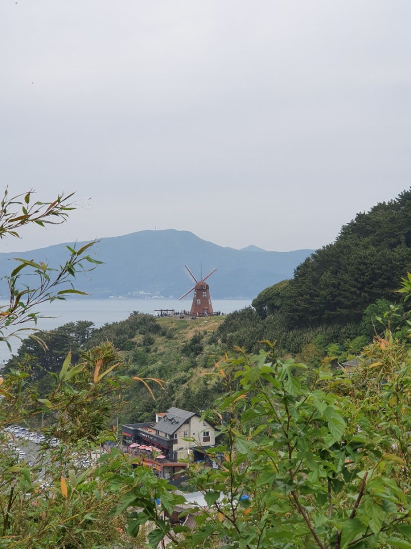 거제 바람의 언덕 맛집 예이제 게장 백반 무한리필까지 네이버 블로그