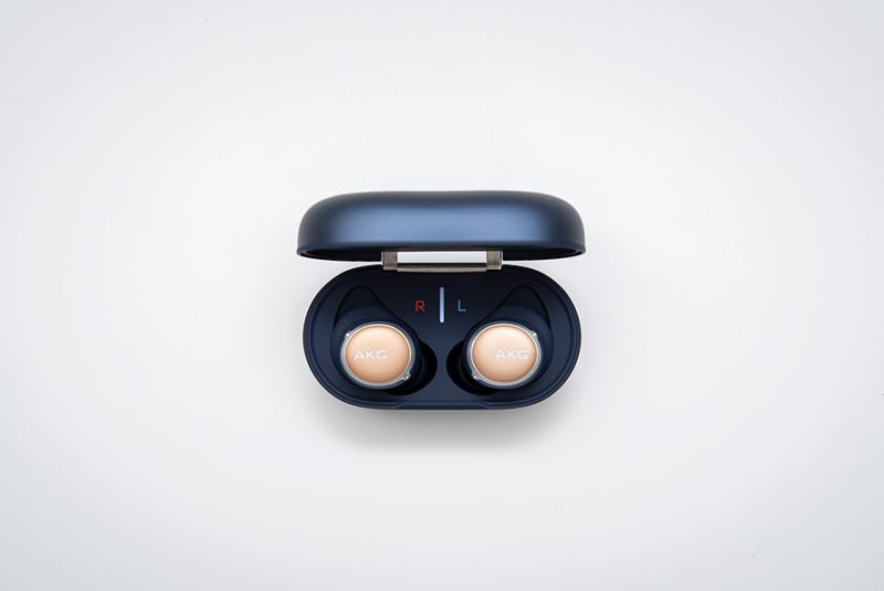 AKG 최초의 완전 무선 이어폰 N400NC, 역시는 역시다 : 네이버 블로그