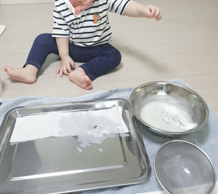 호반아이사랑♡ 만0세탐색간질간질종이죽놀이 만0세감각으로느끼기오감자극놀이 만0세오감발달 밀가루풀놀이 만0세발달특성수준별활동 만0세