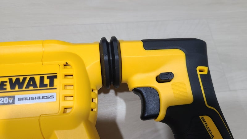 디월트(DeWALT) 로터리 해머드릴 DCH263, DWH205DH(집진기) 언박싱 : 네이버 블로그