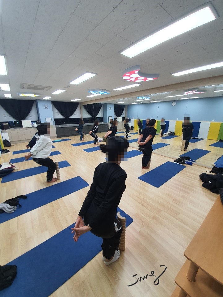 SNPE 바른자세 척추운동? 왜 평생운동이라 하는가 : 네이버 블로그