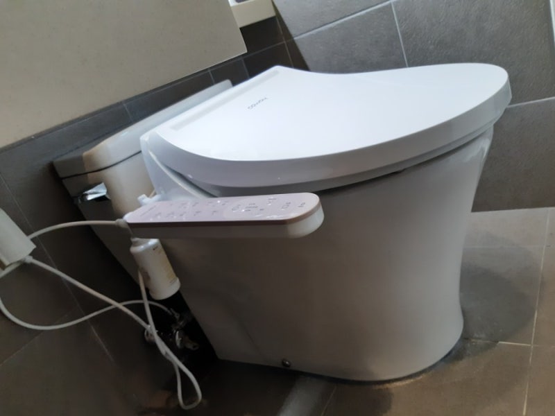 강남구 신사동 양변기 누수는 물탱크도기깨짐으로 변기교체를 하여 변기물샘 문제해결 수도누수변기세면대설비공사 네이버 블로그