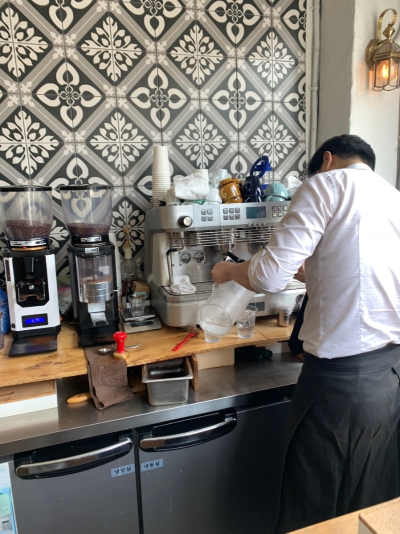 연희동 컨시어지 커피(concierge coffee). 블루보틀보다 맛있는 고급원두, 가격은 초저렴 : 네이버 블로그