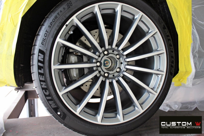 벤츠 Gt43 Amg 2대 작업 블랙유광 휠도색 골드 캘리퍼 도색 무광블랙실버 투톤 휠도색 골드 캘리퍼 도색 네이버 블로그