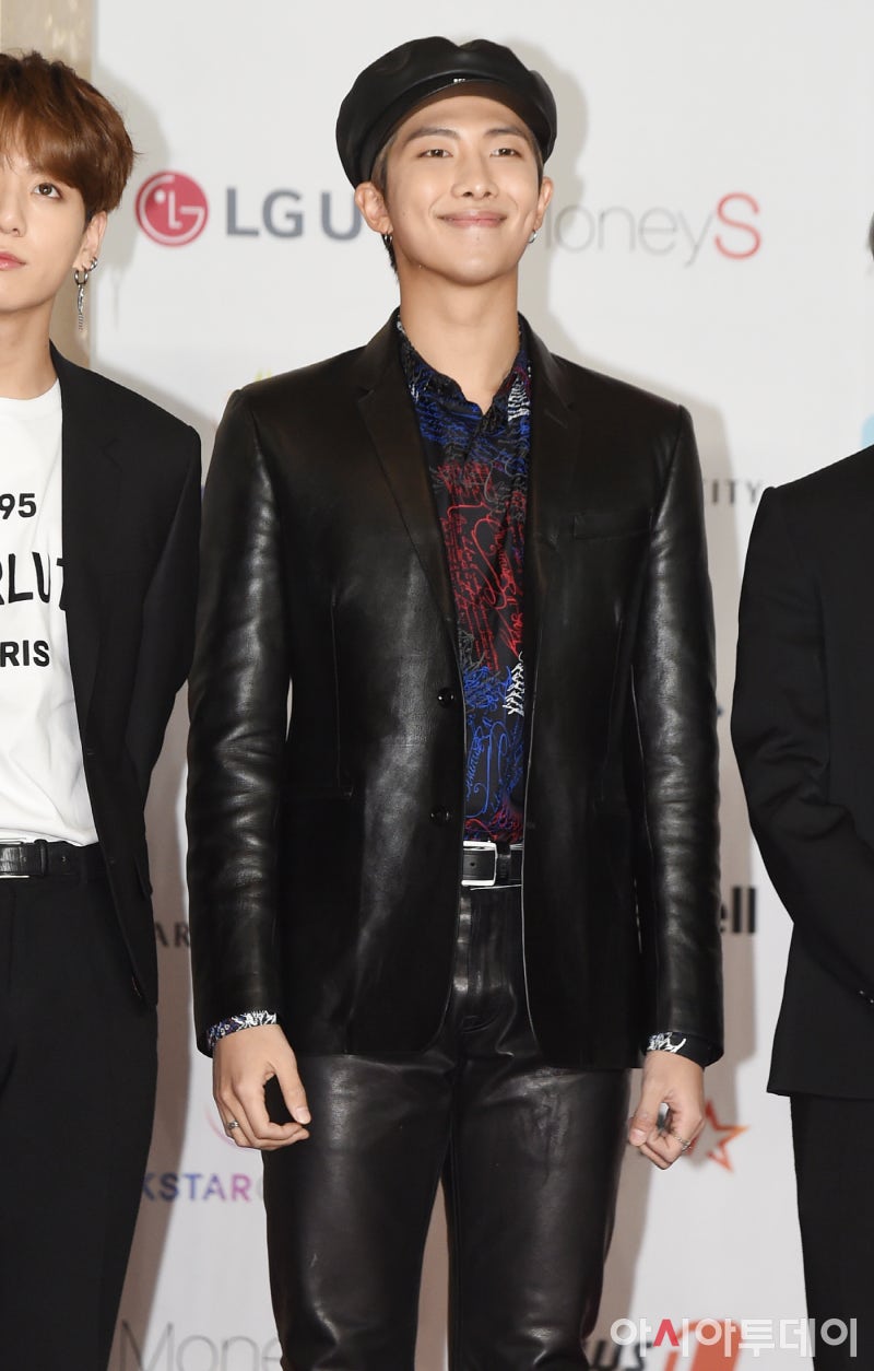 방탄소년단 RM / BTS RM · handsome namjoon in "Berluti" ♡ Asia Artist Awards ...