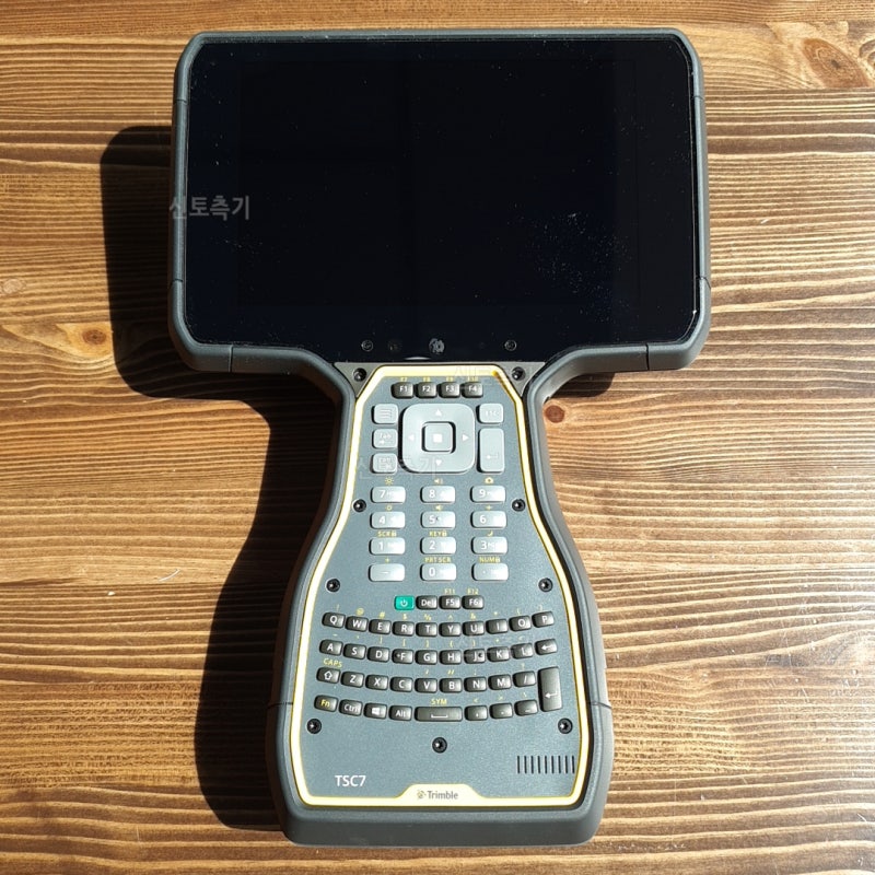 [TRIMBLE] 트림블 R12 GPS 개봉기 (feat. TSC7 컨트롤러) : 네이버 블로그