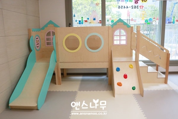 어린이집실내미끄럼틀유치원원목놀이터학교조합놀이대자작나무놀이터실내키즈카페미끄럼틀앤스나무영아유아어린이미끄럼틀예쁜원목놀이터