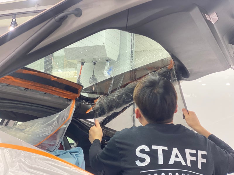 포르쉐 크레용 썬팅재시공은 솔라가드 퀀텀 추천 네이버 블로그