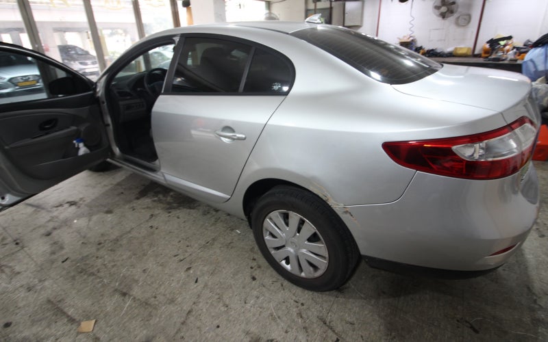 르노 삼성 sm3 )) 순정 직물 시트에서 달라진 가죽 시트로 분위기 업, 자동차 시트 교체, sm3 시트 교체로 실내 튜닝하다, 올드카에 새로운 변신, 서울 카스토리 ...