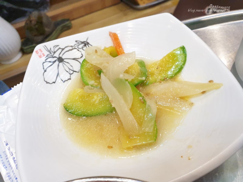 인천청라맛집 청라에서 먹고 온 맛있는 덜 매운묵은지등갈비찜맵찔이도 가능 빨간돼지 청라점 네이버 블로그
