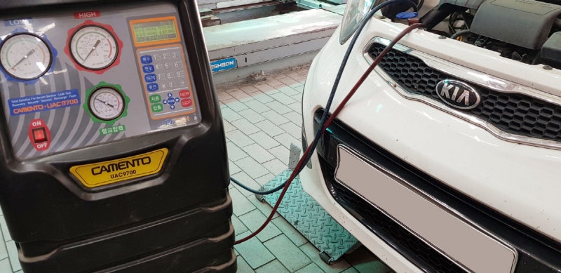 자동차 에어컨 켜면 시동 꺼짐 모닝 컴프레서 작동 불가 고착과 쇳가루 발생으로 크리닝팽창밸브콘덴서호스 교체와 라인