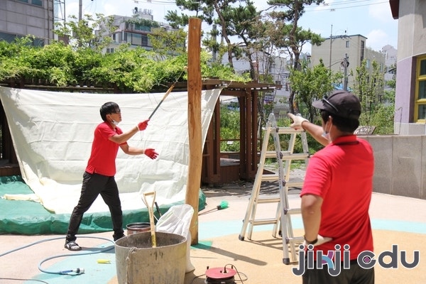 ♥서울마장초등학교병설유치원모래놀이터그늘막 모래놀이터파라솔 유치원놀이터그늘막 아까시기둥그늘막 유치원그늘막설치 옥상놀이터그늘막 모래