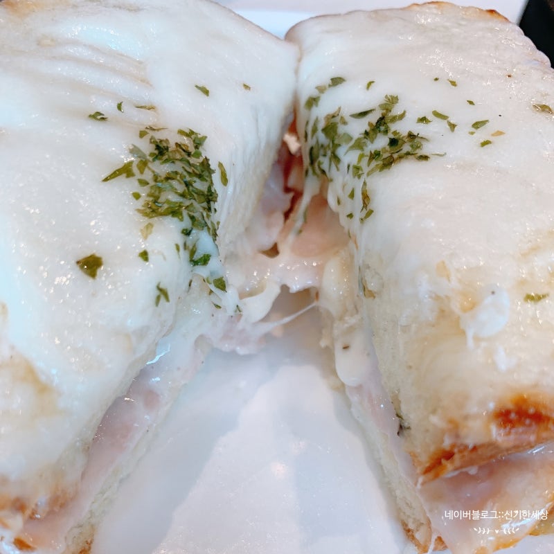 투썸 모닝세트 크로크무슈까페라떼 네이버 블로그