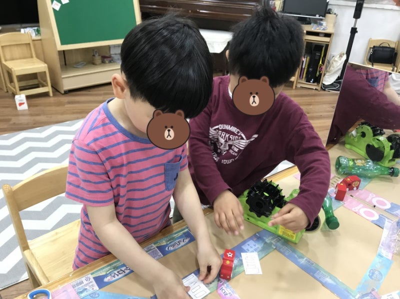 만4세 재활용 프로젝트 페트병을 이용한 놀이페트병 도시만들기 네이버 블로그