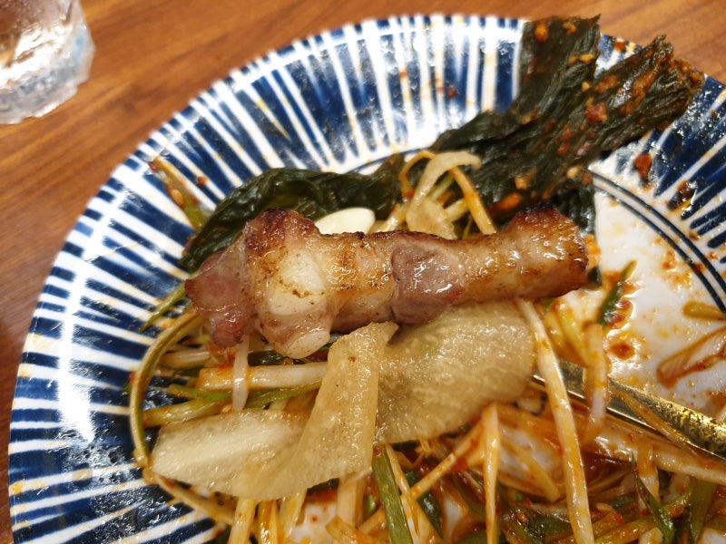 수원영통영포화로 영통점 육회 탕탕에 한돈 삼겹살 네이버 블로그