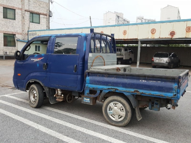 화물차적재함문짝 트럭적재함 트럭적재함문짝 자동차문짝 중고적재함문짝 자동차문 적재함교환 적재함수리 적재함교체 마이티적재함문짝 E마이적재함문짝 봉고3적재함문짝 포터2적재함문짝