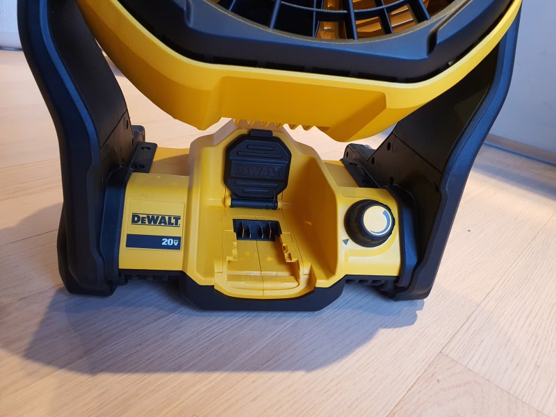 [캠핑장비 리뷰] 디월트 선풍기/서큘레이터 DCE511B : 네이버 블로그