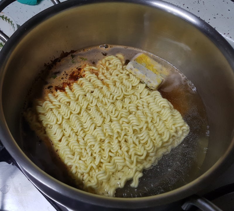 오뚜기 참깨라면 봉지 라면 칼로리열량 및 영양성분 정보 맛 네이버 블로그