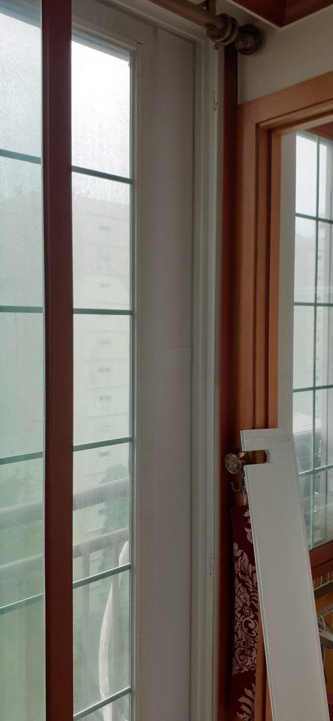 서울시 송파구 문정동 올림픽훼미리타운타공없이 에어컨설치집안 훼손 없이 에어컨 설치이중창문 보조샤시 설치에어컨보조샤시전세