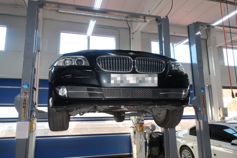 진동소음 동탄 오산 Bmw 520d 엔진마운트 미션마운트 교환 정비잘하는 카센터 엔진오일 댐퍼풀리 및 냉각수점검도