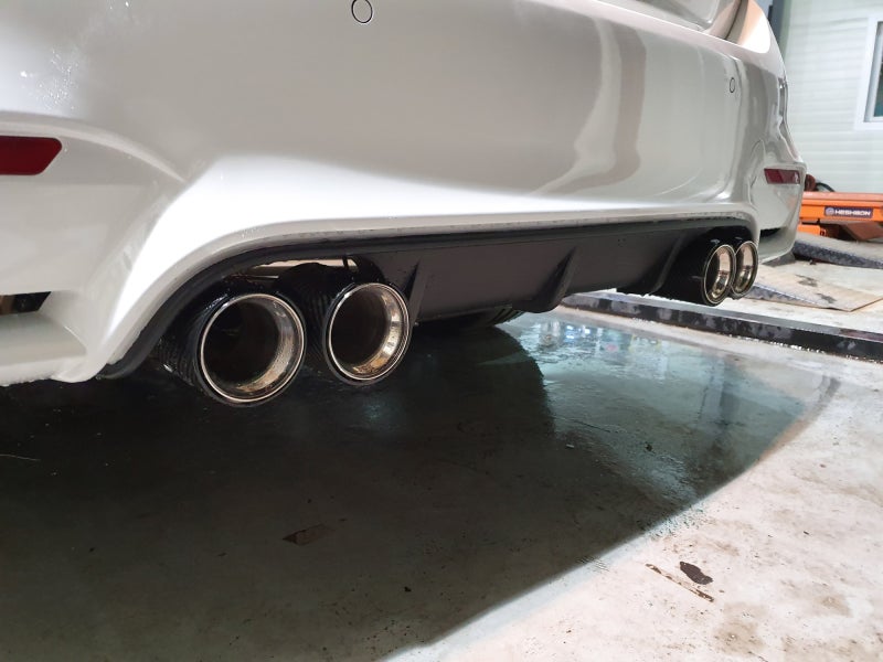 김포 양촌읍 바디킷m4풀바디킷튜닝 Bmw 4시리즈 컨버터블f33 오늘의카 튜닝정비 시공후기 모음 앱