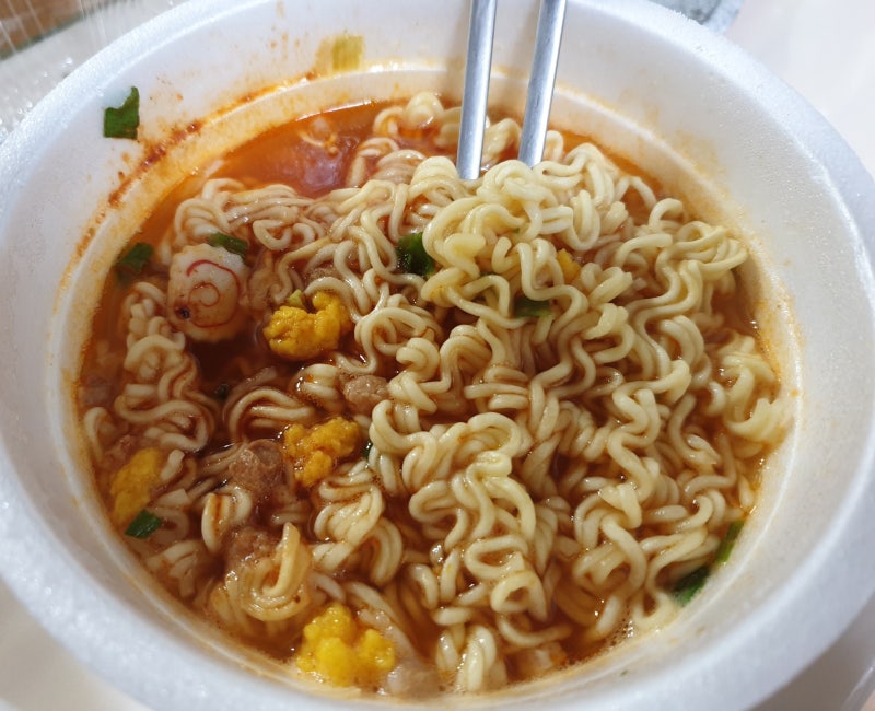 오뚜기 육개장 컵라면 칼로리열량 및 영양성분정보 조석 작가 마음의소리 그림 있는 육계장 컵 라면 네이버 블로그