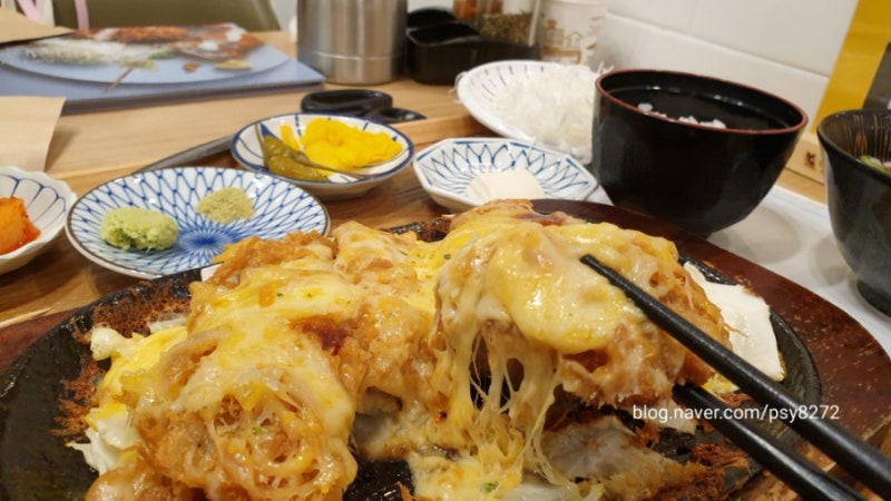 부엉이돈가스가든파이브점 문정동 돈까스 맛집 장지동맛집 부엉이돈가스 인기메뉴 샐러드돈가츠 눈꽃치즈돈가츠 정식세트로 푸짐하게