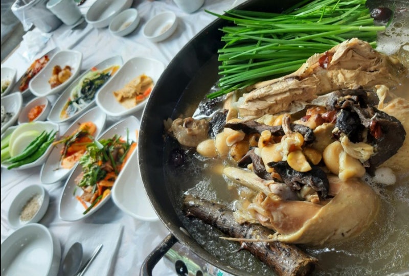 정갈한 시골밥상과 깔끔한 간장게장 정식맛집 초록밥상중복맞이 능이닭백숙 한상 네이버 블로그