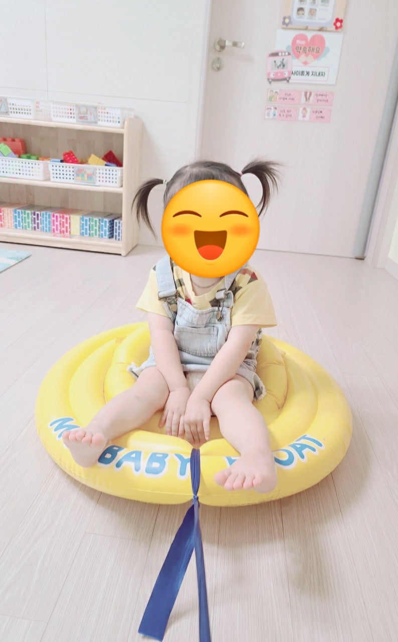 호반아이사랑♡ 만1세발달특성발달과정발달수준 만1세탐색물놀이용품퍼즐맞추기 만1세대근육끌어주는튜브를타요 퍼포먼스목욕탕놀이 만1세운동