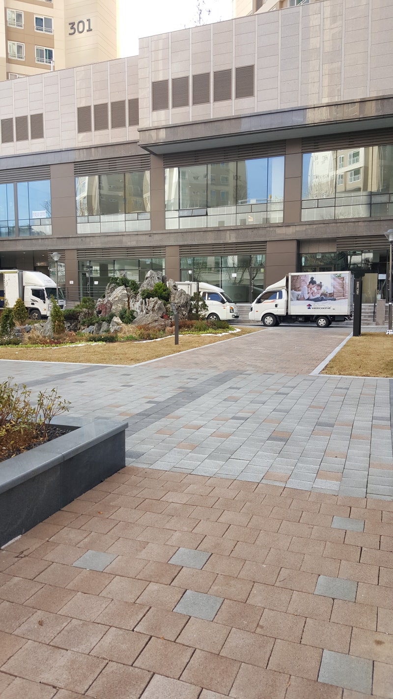 이노블록 반복되는 물난리이제 그만저영향개발lid 기법을 적용한 에코폰드저류블록 로 해결하세요~이노블록