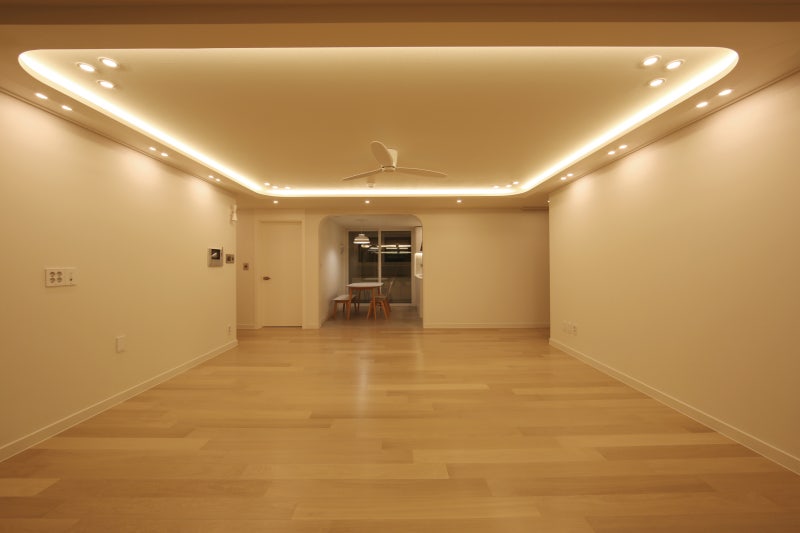인왕산현대아이파크 인테리어 종로구 무악동 인왕산아이파크 44평 아파트 인테리어 디자인컬러스 따뜻한 조명 디자인이 매력적인