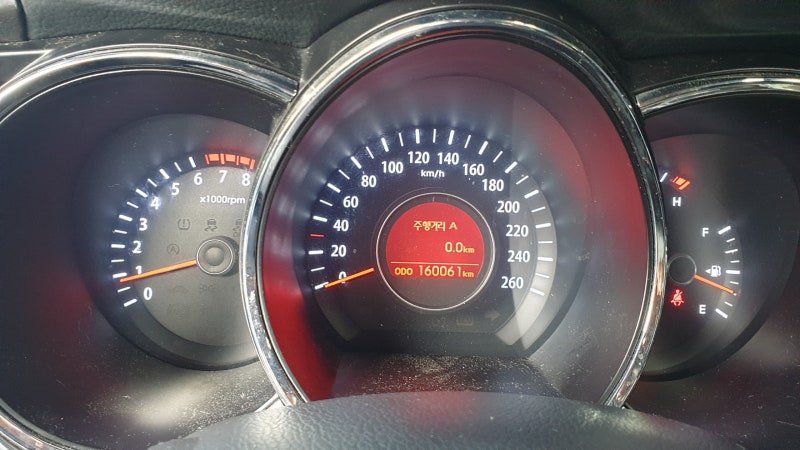 기아차 K5에바교환에어컨가스 미세누설점검에바포레이터교환에어콘가스주입에바교체다시방탈부착가스누설테스터기활용에바가루에어컨수리에어컨관로증발기교체자동차에어컨전기