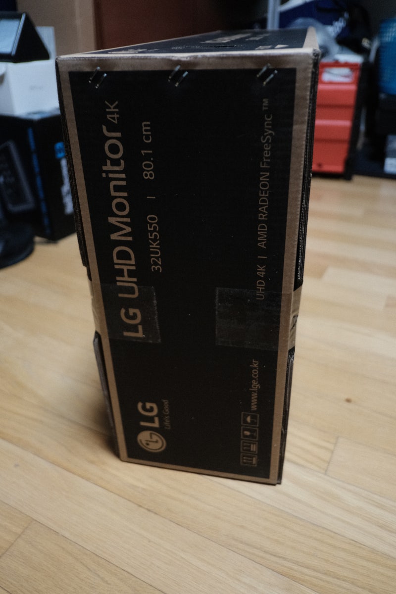 사진 작업 및 영상감상용 모니터 추천 - LG 32UK550 UHD 4K 모니터 개봉기 : 네이버 블로그