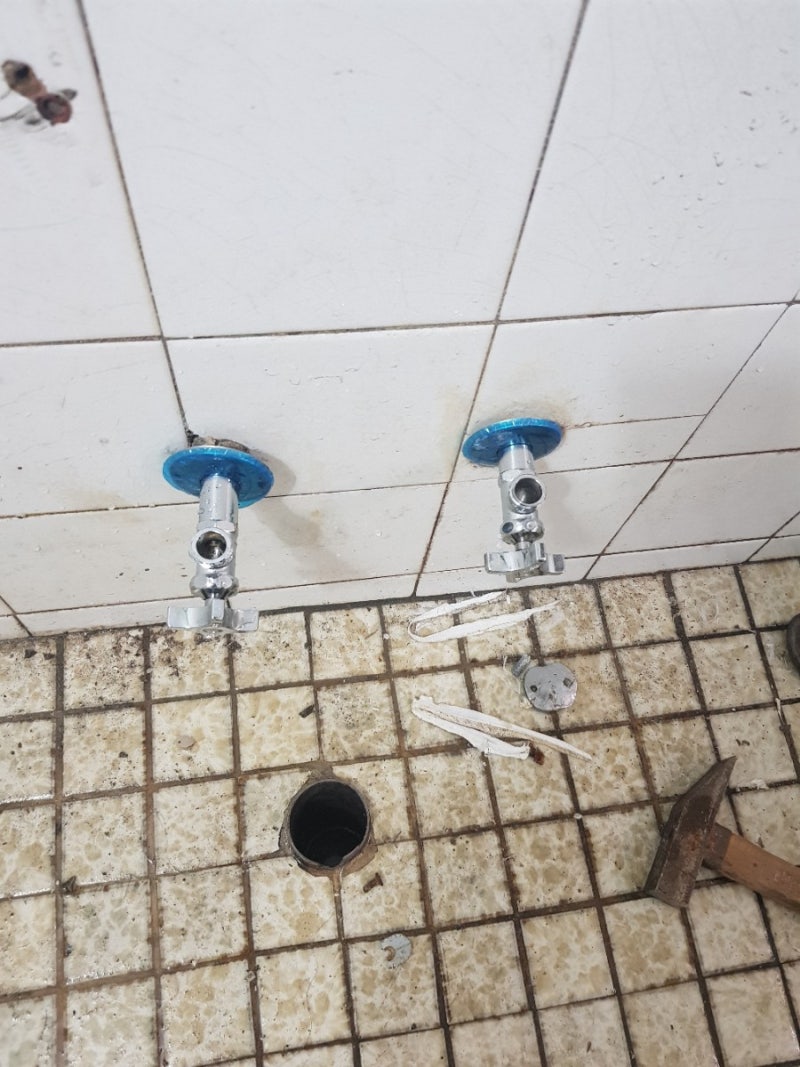 부산 진구 전포동 낡은 세면대와 변기 대림 바스 제품으로 멋지게 교체 해드렸네요 네이버 블로그