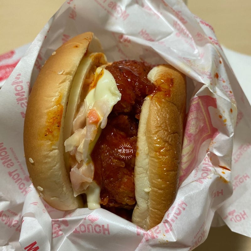 맘스터치내슈빌 핫치킨버거 취향저격 솔직한 맛 평가와 가격 칼로리 네이버 블로그