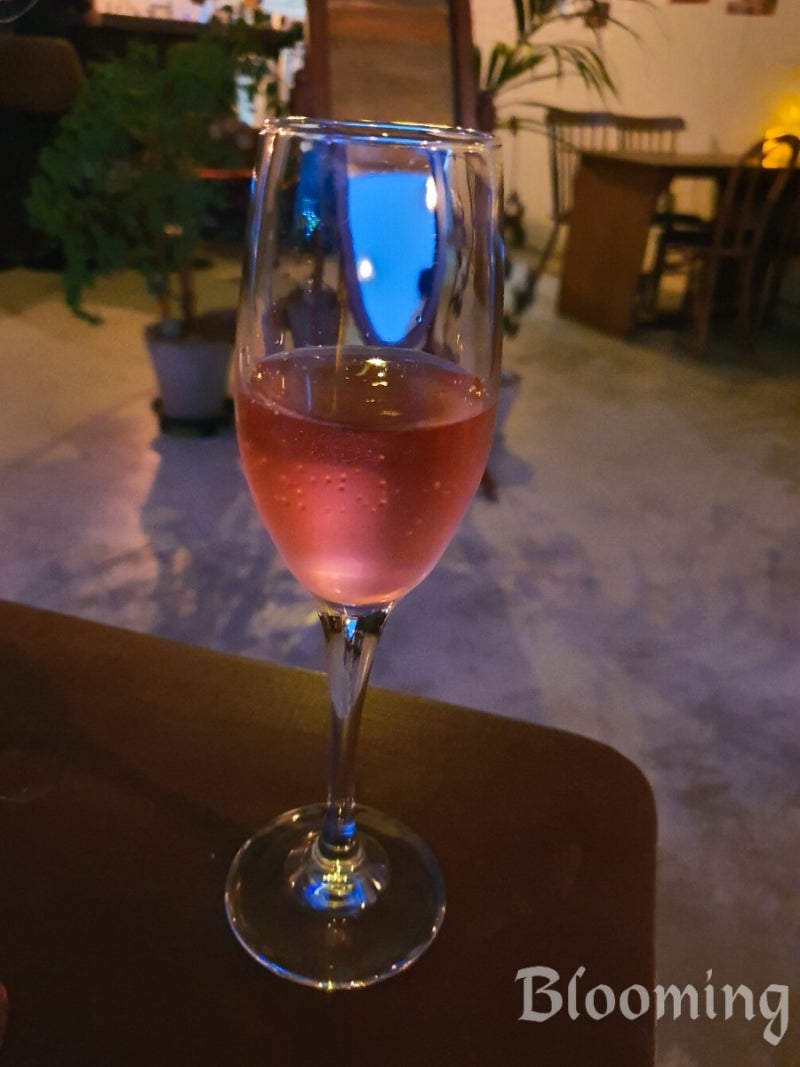 스페인 로제와인 모나스테리오, 가르나차 로제 Monasterio, Garnacha Rose : 네이버 블로그