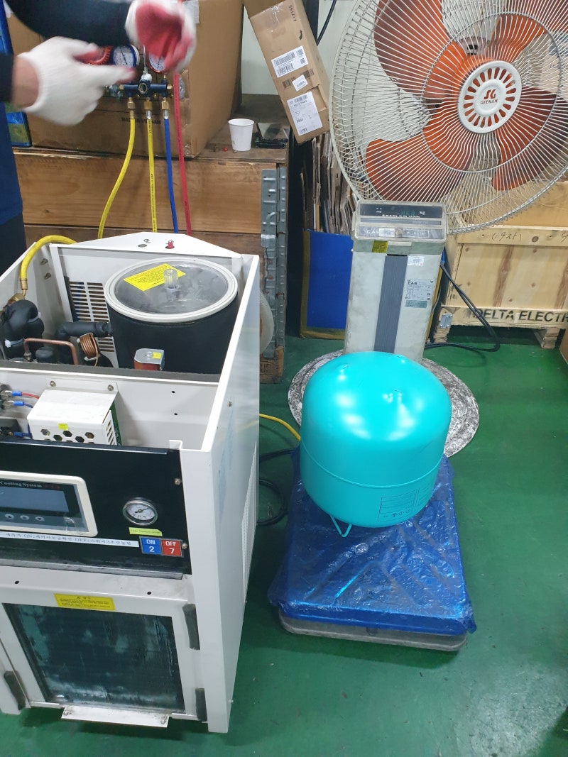 안산 시흥 시화공단 레이저마킹인쇄기 칠러냉각기수리 냉매누설알람신호 수리 냉각기 이상알람 Leak Alarm 배관막힘불량수리