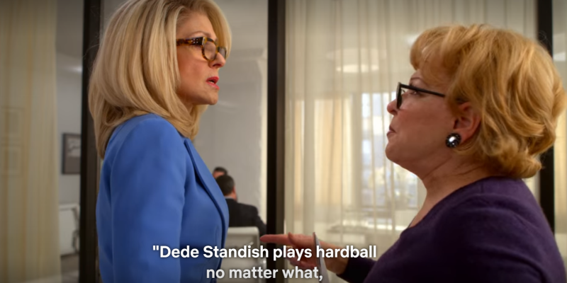 [영어관용표현] play hardball (with somebody) : (수단∙방법을 가리지 않고) (~을 상대로) 강경하게 ...