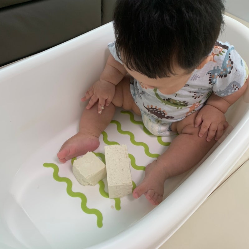 아기촉감놀이 집에서 즐기는 두부촉감놀이 집콜놀이 추천해요 네이버 블로그