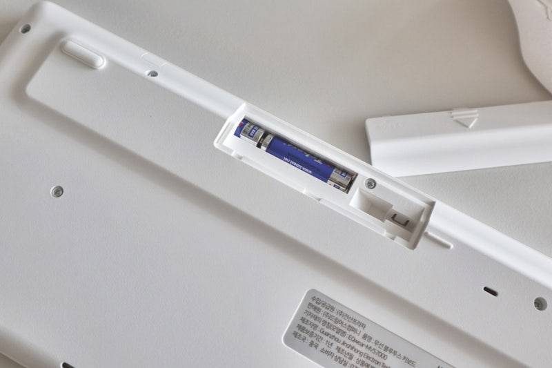 BT 2채널 연결 + 2.4G 무선연결 가능한 블루투스마우스 & 키보드 세트 EQWEAR-MVS7000 : 네이버 블로그