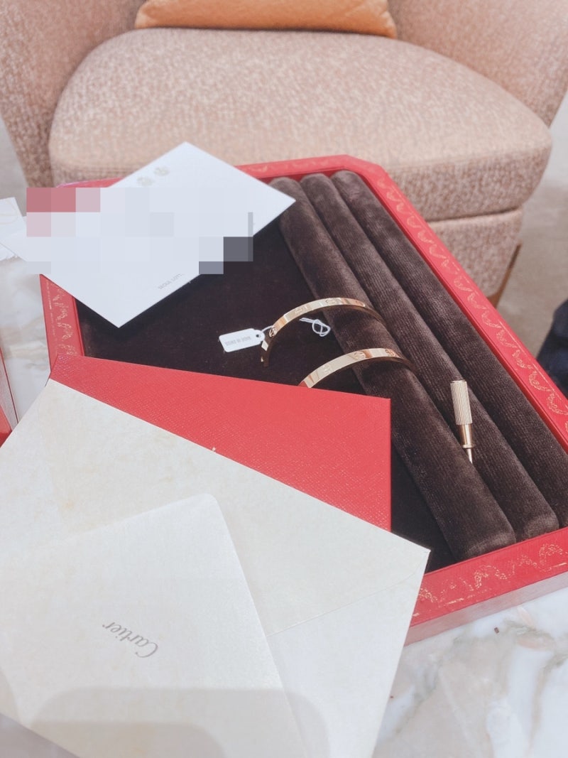 까르띠에 러브팔찌 옐로우골드 사이즈비교 네이버 블로그