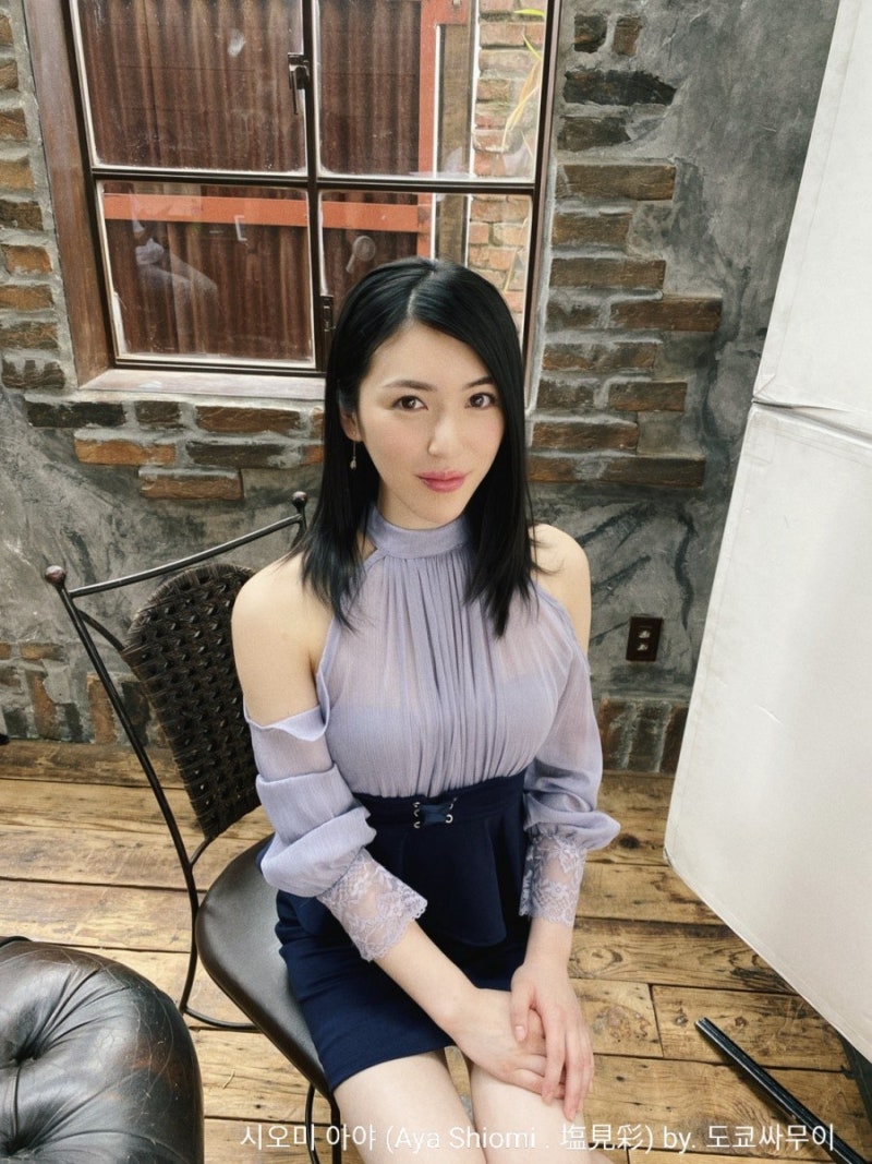 Aya Shiomi / 塩見彩 / 시오미 아야 / AV / Japanese Porn