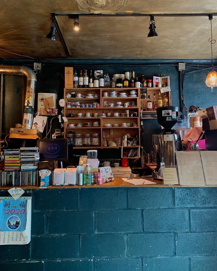 이태원 카페: 진정한 카푸치노와 티라미수를 맛보고 싶다면. Hell Cafe 헬카페 (수요미식회 커피) : 네이버 블로그