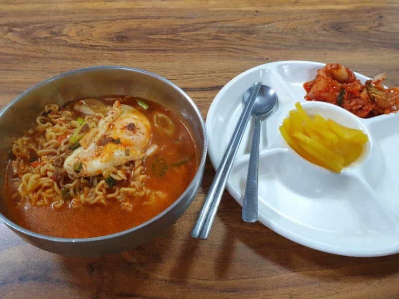 춘천맛집나들한식뷔페라면맛집한식뷔페덕산박철수교수한림성심대학교강원도취업률1위대학21년대학입시수시전형우수전문대학교