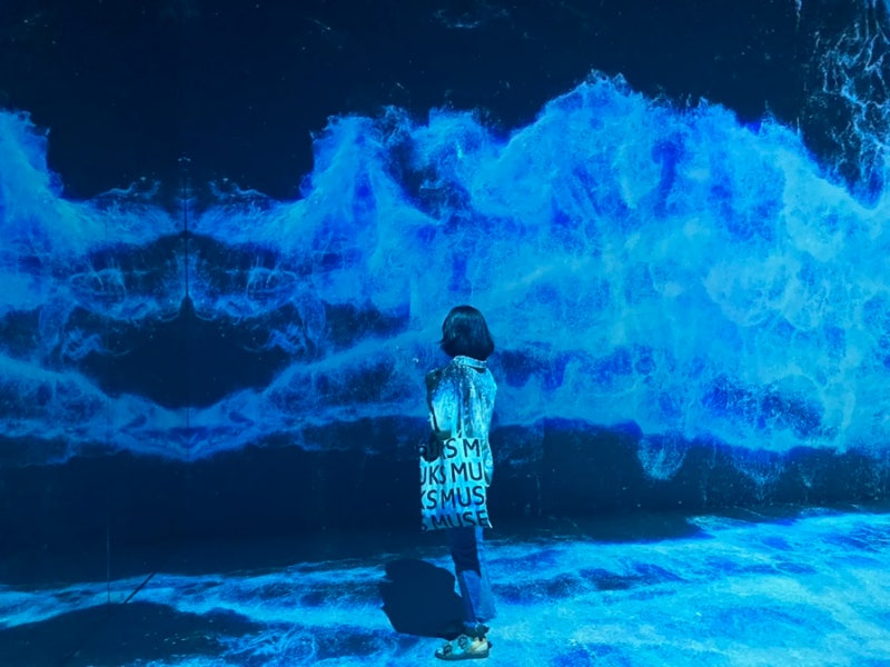 삼청동 국제갤러리, 파도가 넘실대는 코로나시대의 전시 :: astrict(에이스트릭트) : 네이버 블로그