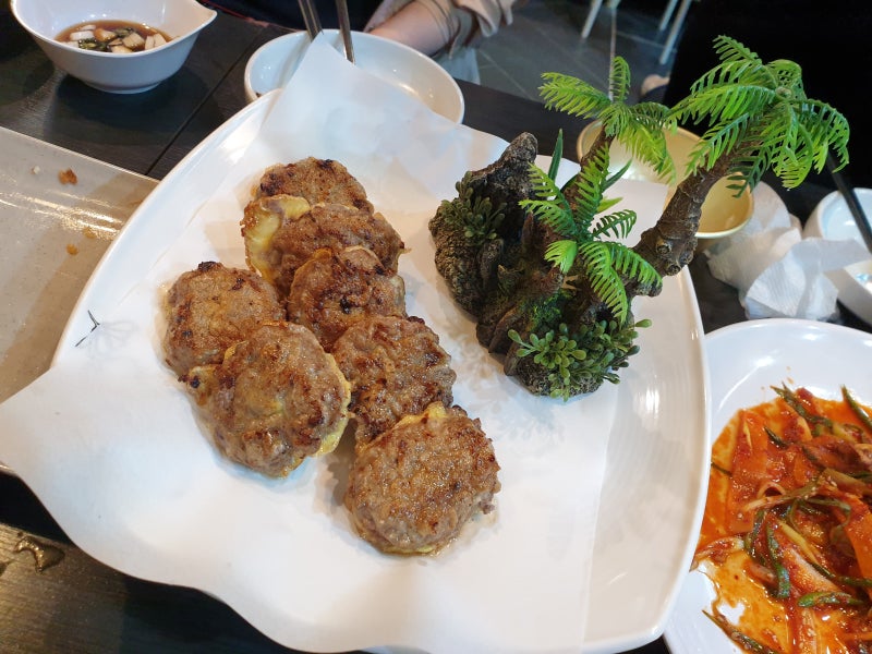 인천 송도 커넬워크 왕빈자 전통주막 모듬전 도토리묵 베이컨김치치즈전 꼬막무침 수제동그랑땡 물뱅이 해물파전
