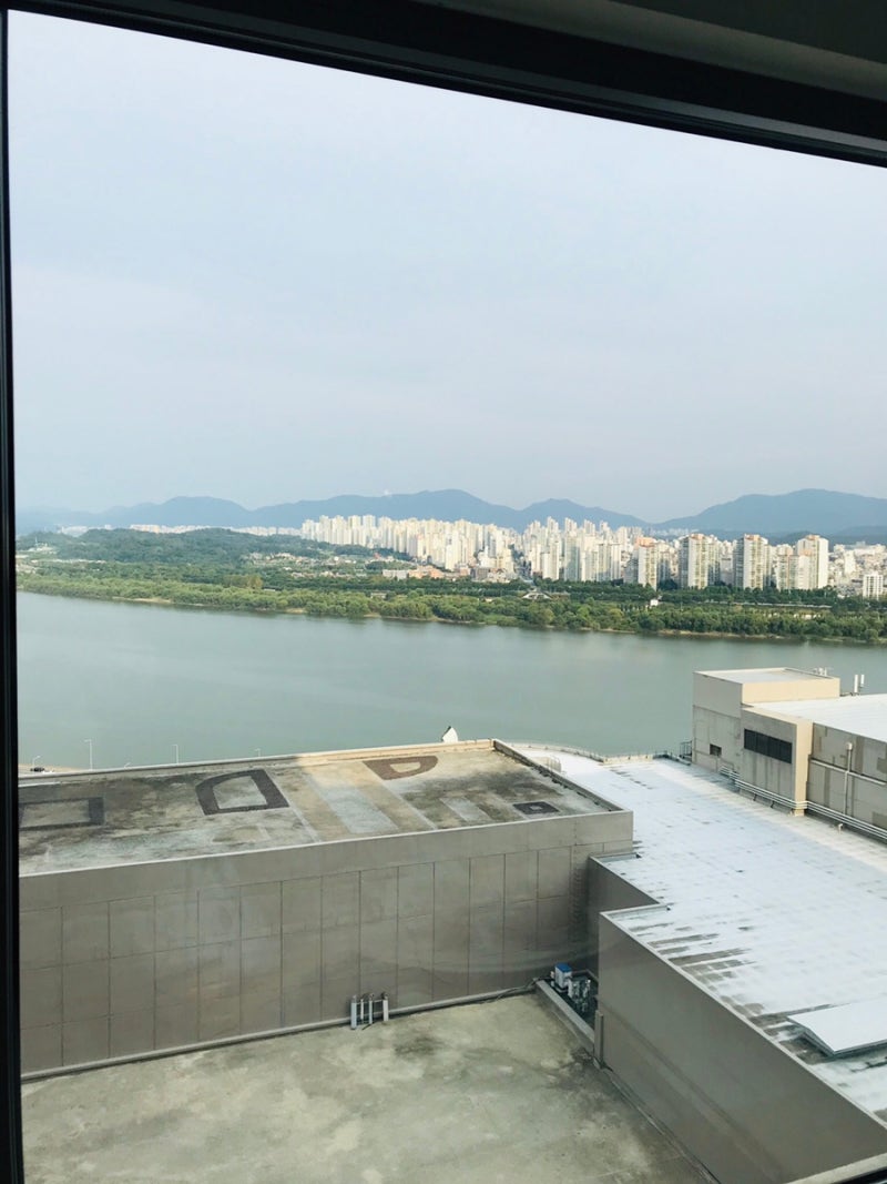 그랜드 워커힐 디럭스 트윈한강뷰 체크인 주차빌딩 이용 팁 룸서비스 메뉴 가격 룸 크기 네이버 블로그