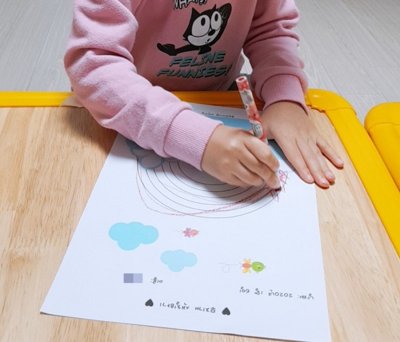 호반아이사랑♡ 만1세만2세혼합연령활동 여러가지색깔주제연계확장활동 동화뱀이색깔을낳았어요 미술무지개색칠하기 소근육컵에숟가락