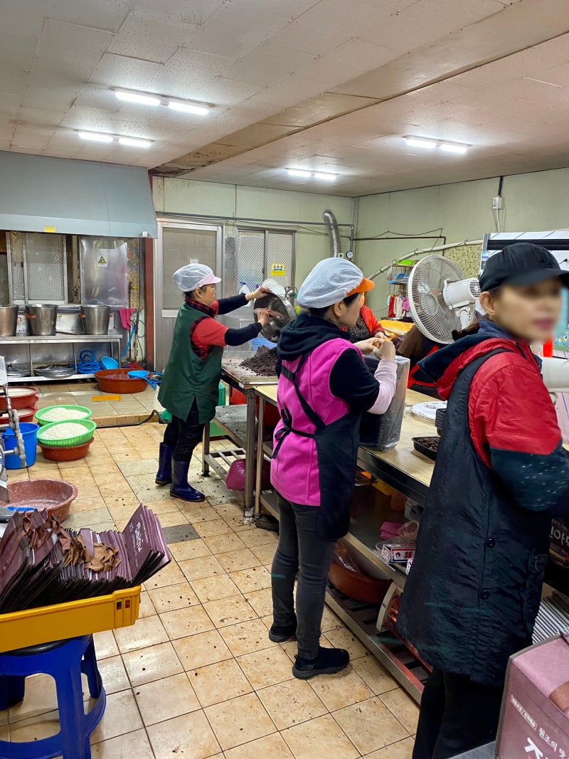 제주도 맛집 제주도 동문시장에 왔다면 들려할 진아떡집 어울림청과 깡통화덕 서울떡볶이 네이버 블로그